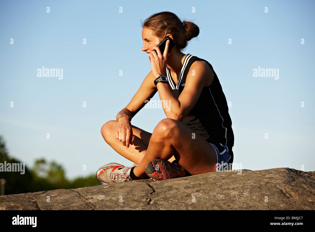 Old and young relaxing chatting outside hi-res stock photography and ...