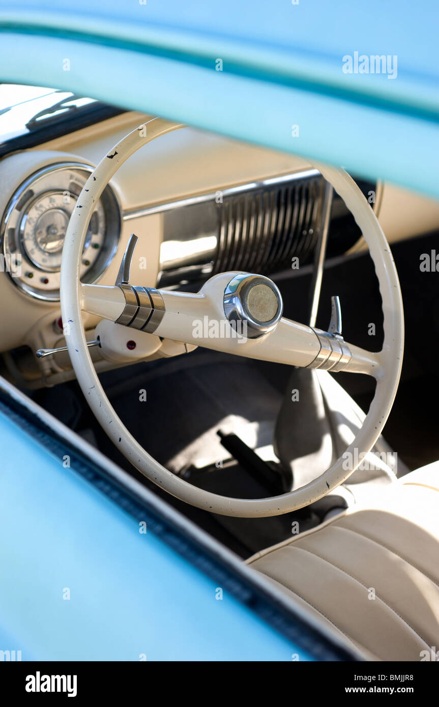 "Kustom Kulture 2010": Hot Rods, Kustoms, Cruisers & Art at the ...