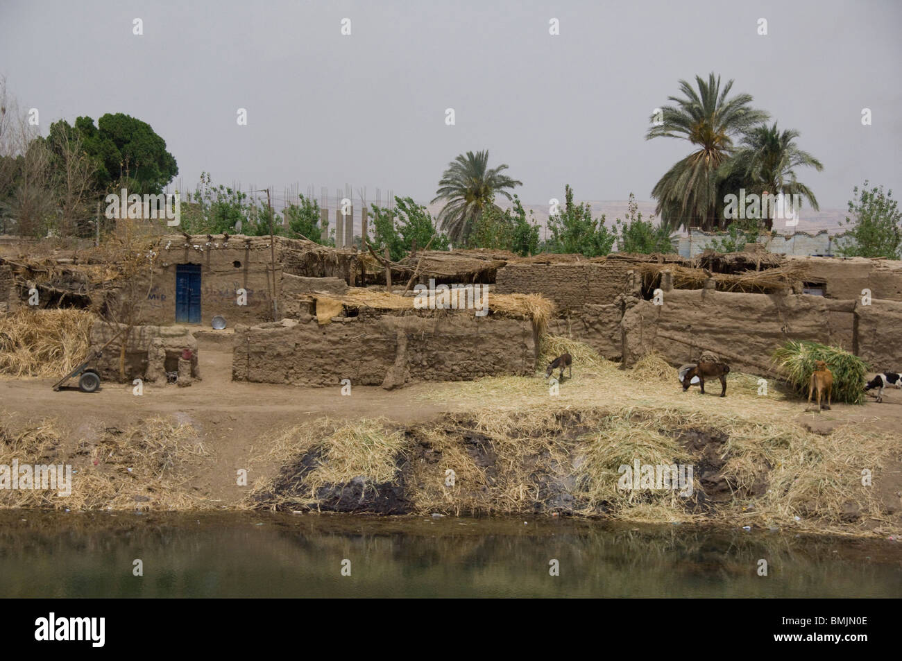 Egypt mud house hi-res stock photography and images - Alamy