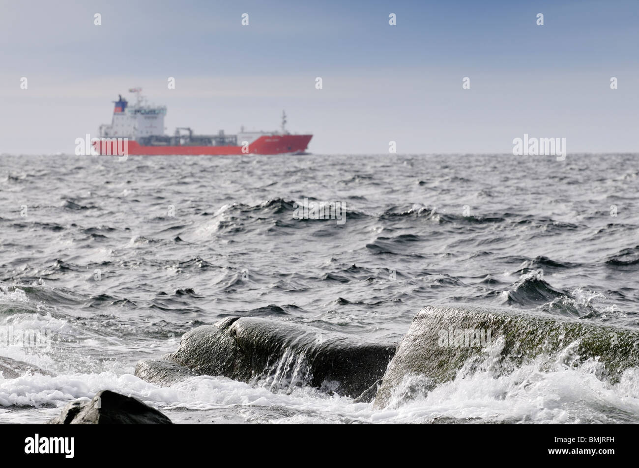 Lapping seas hi-res stock photography and images - Alamy