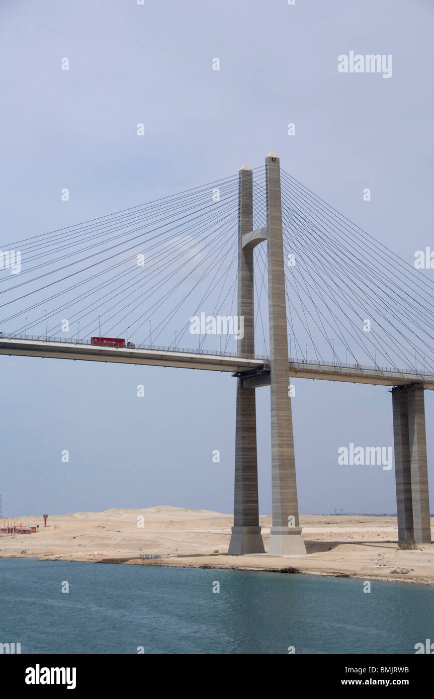 Egypt, Suez Canal. Bridge of Peace (aka Peace Bridge Stock Photo - Alamy