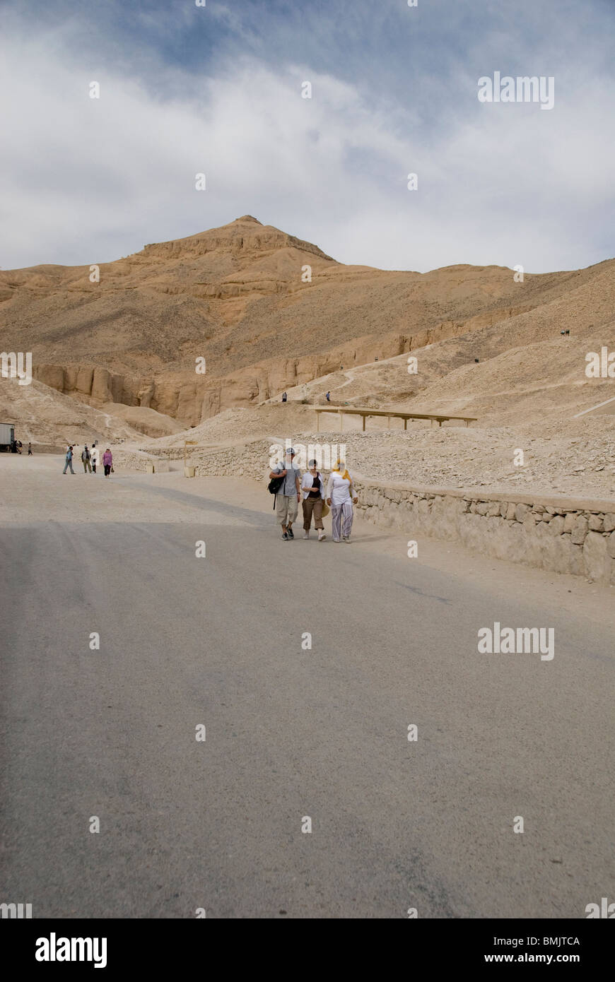 The kings path hi-res stock photography and images - Alamy