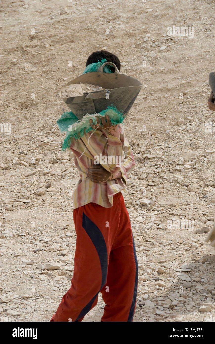 Egyptian archaeologist dig hi-res stock photography and images - Alamy