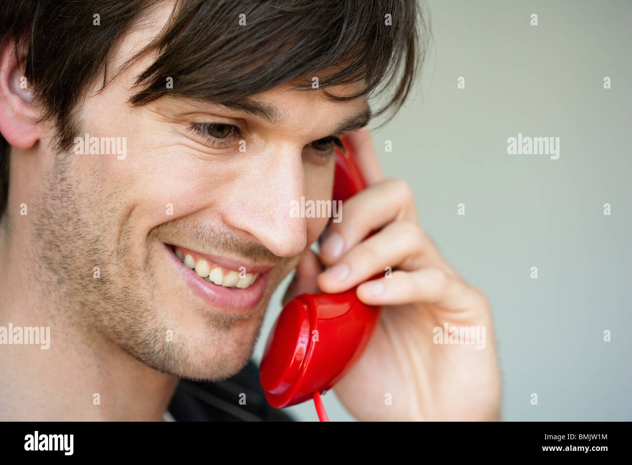 Man phoning close-up Stock Photo - Alamy