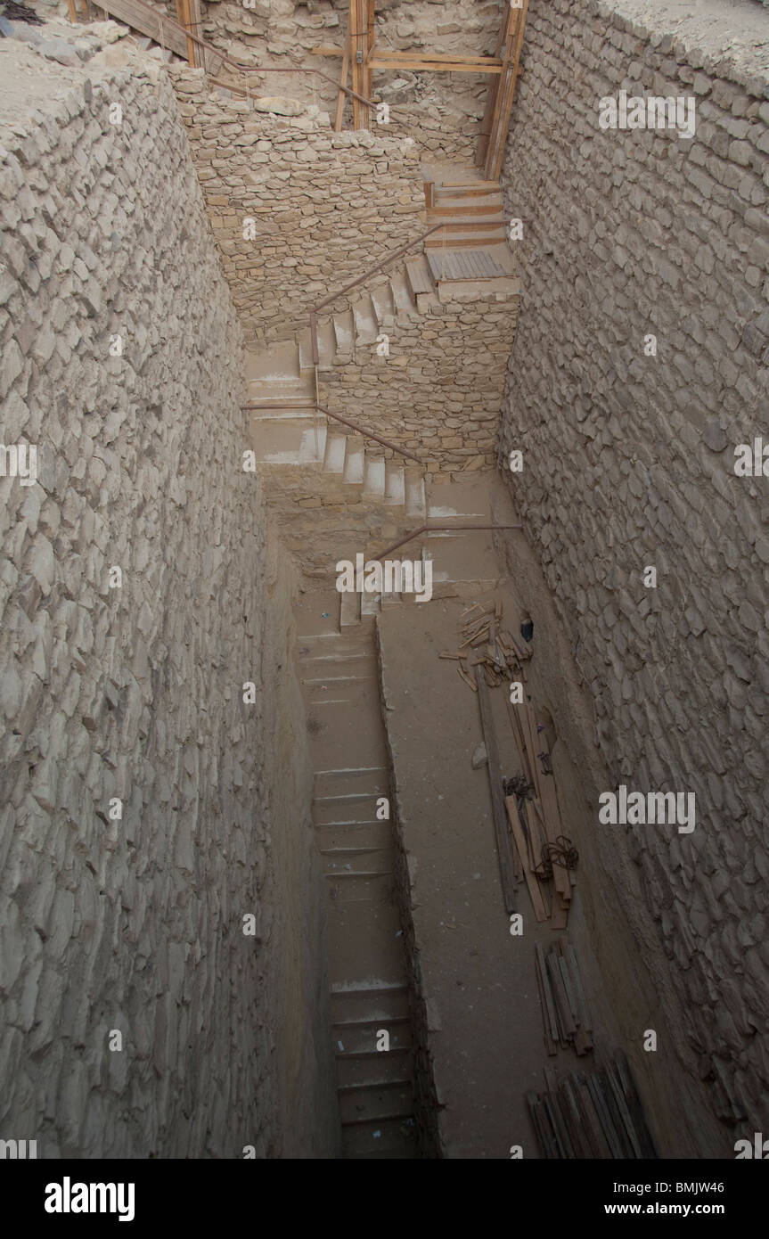 Egyptian staircase hi-res stock photography and images - Alamy