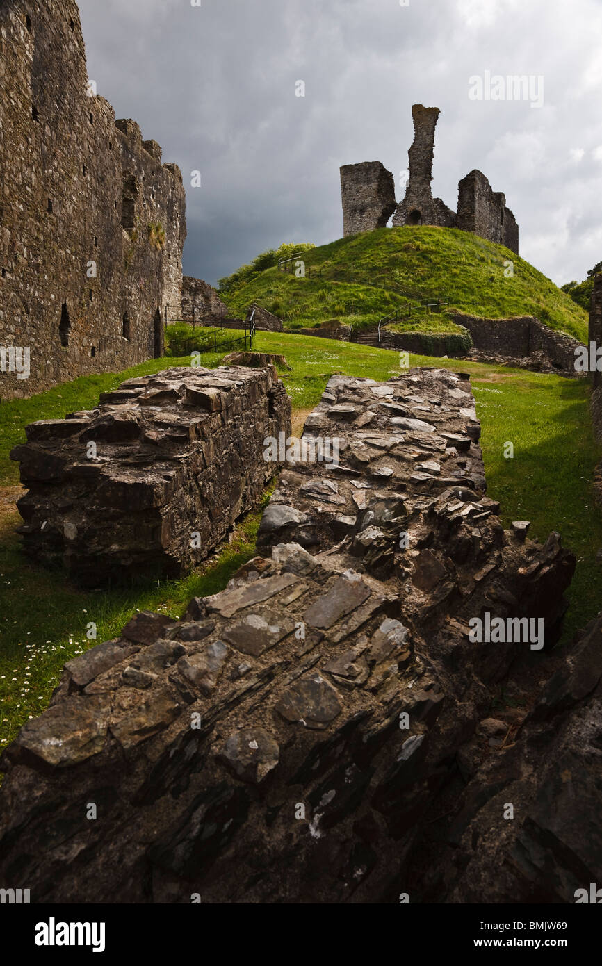 The dramatic ruins of Okehampton Castle, Dartmoor, Devon, England Stock ...