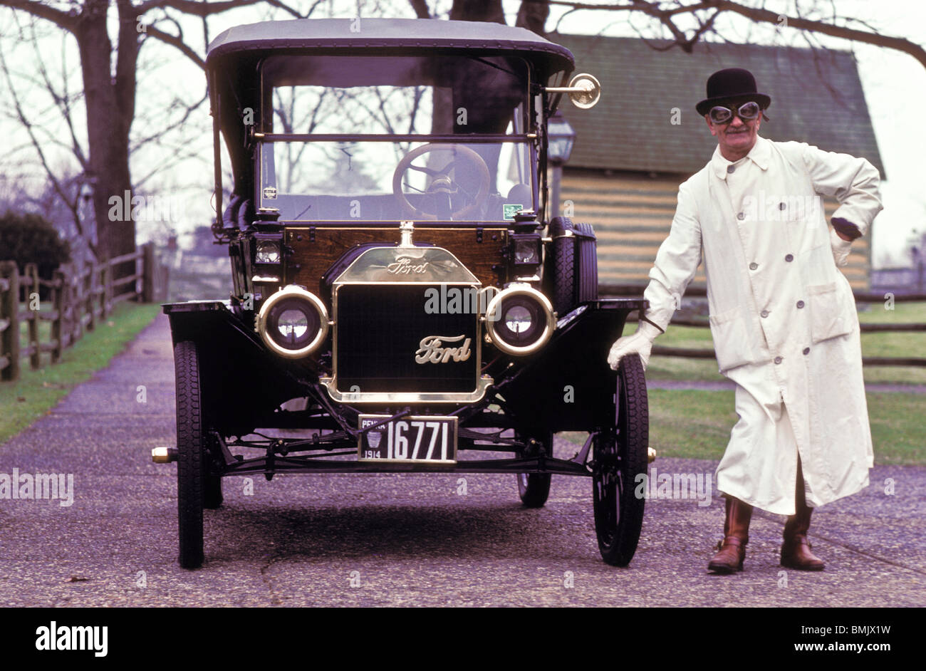 Early American Model T Ford 1908-1909-1910 style automobile Americana ...