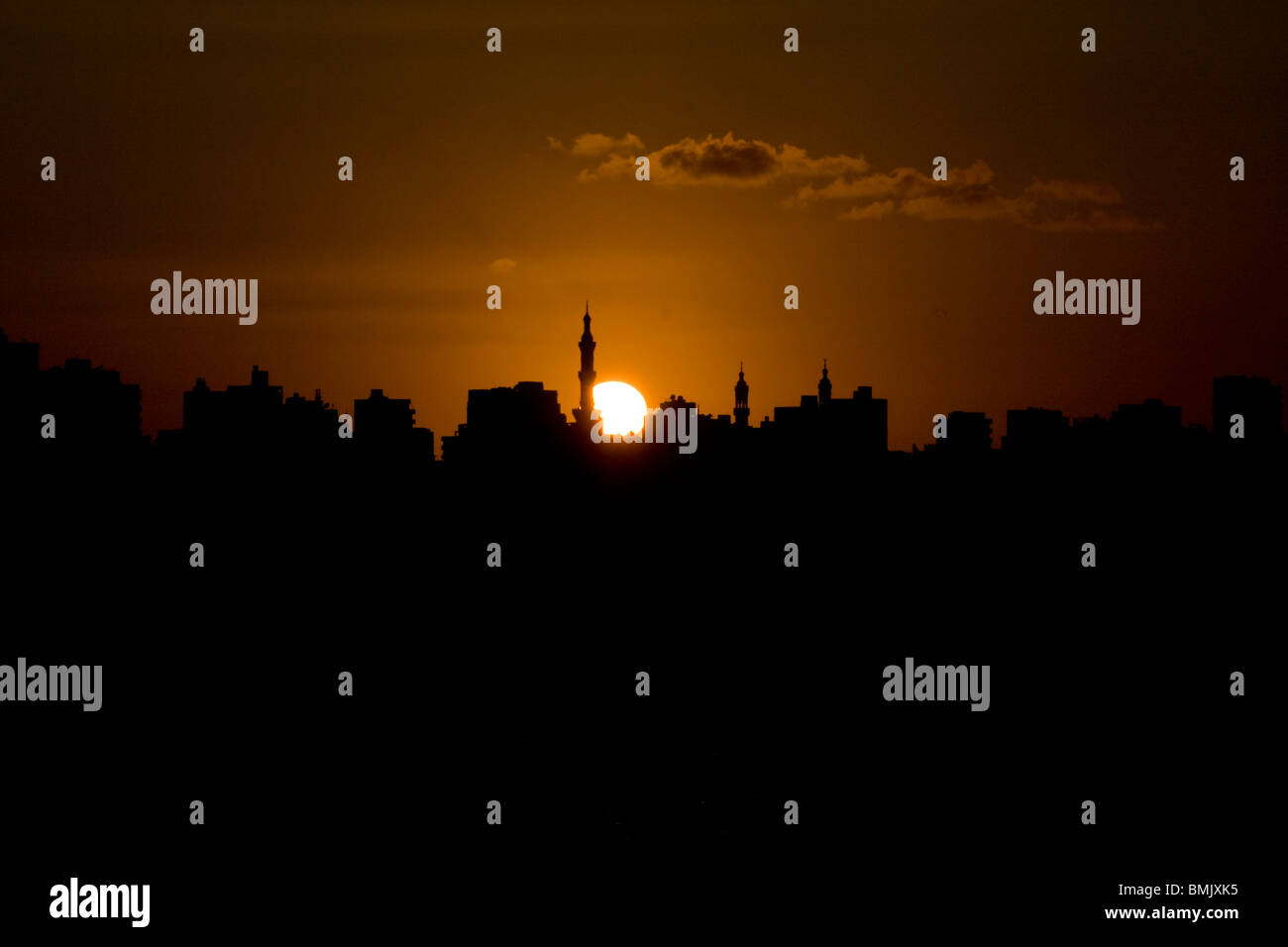 Alexandria egypt skyline hi-res stock photography and images - Alamy