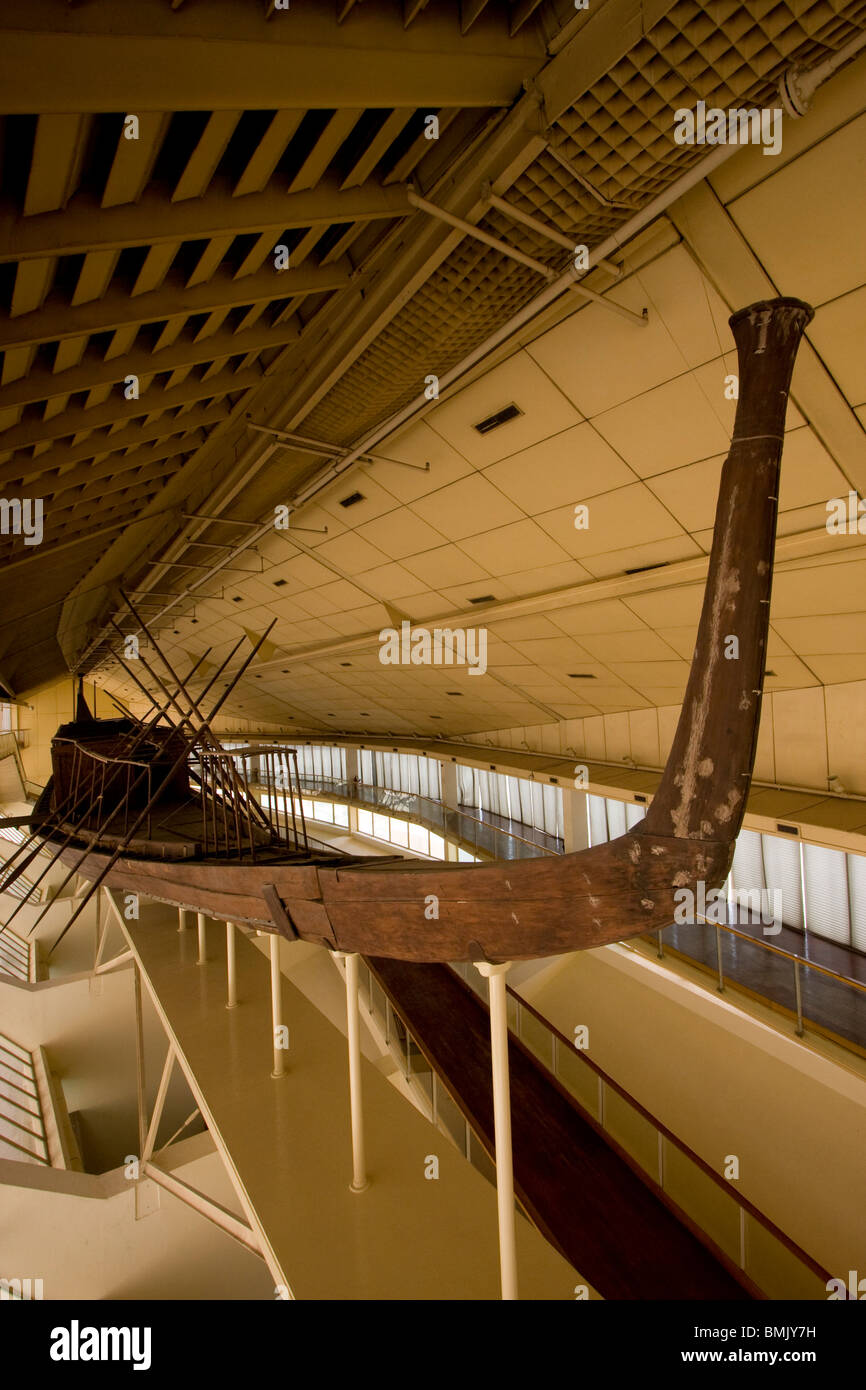 Khufu's solar boat on display at the Solar Boat Museum, Giza, Al Jizah ...