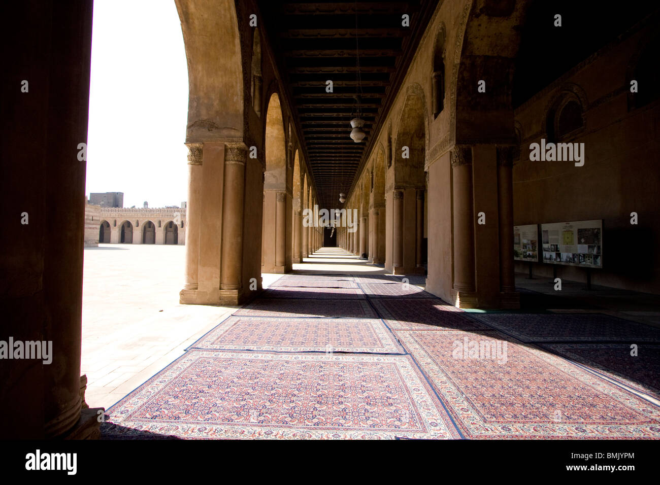 Arcade in Ibn Tulun Mosque, Cairo, Al Qahirah, Egypt Stock Photo - Alamy