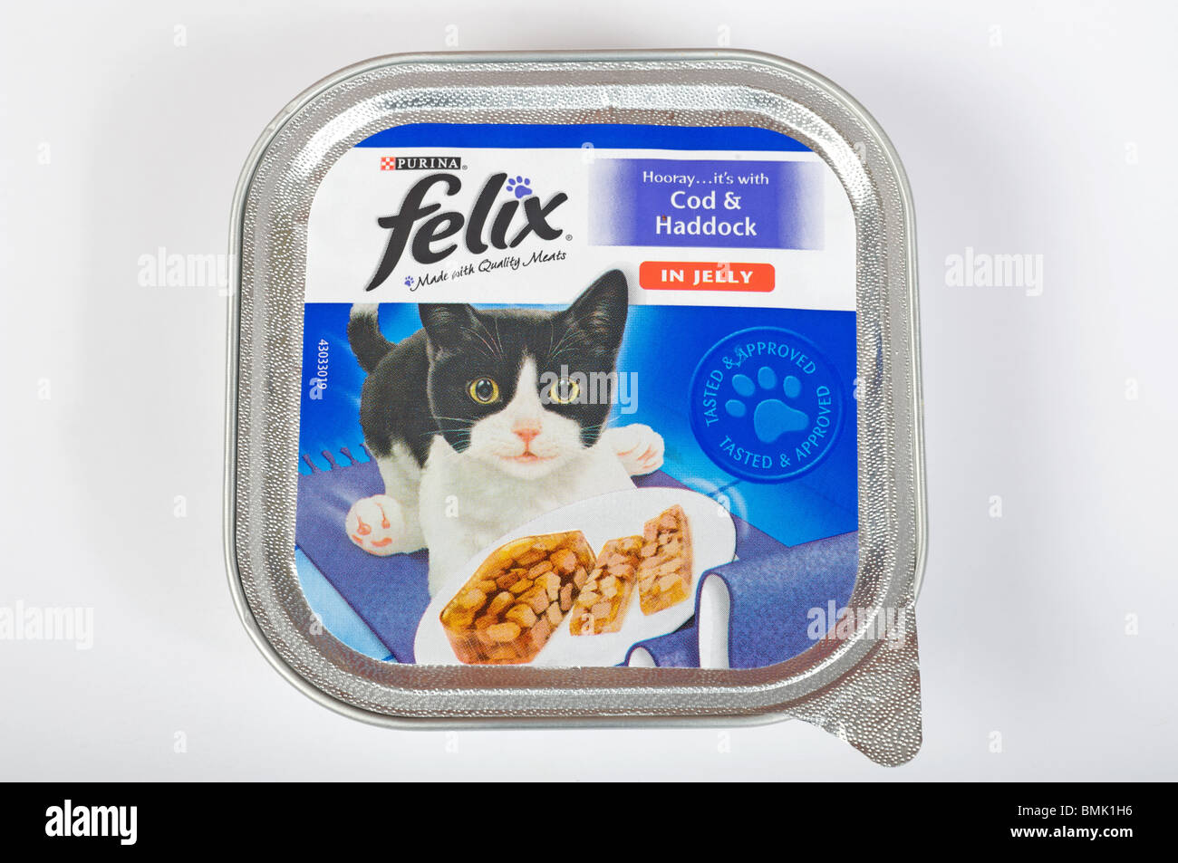 Purina hi-res stock photography and images - Alamy