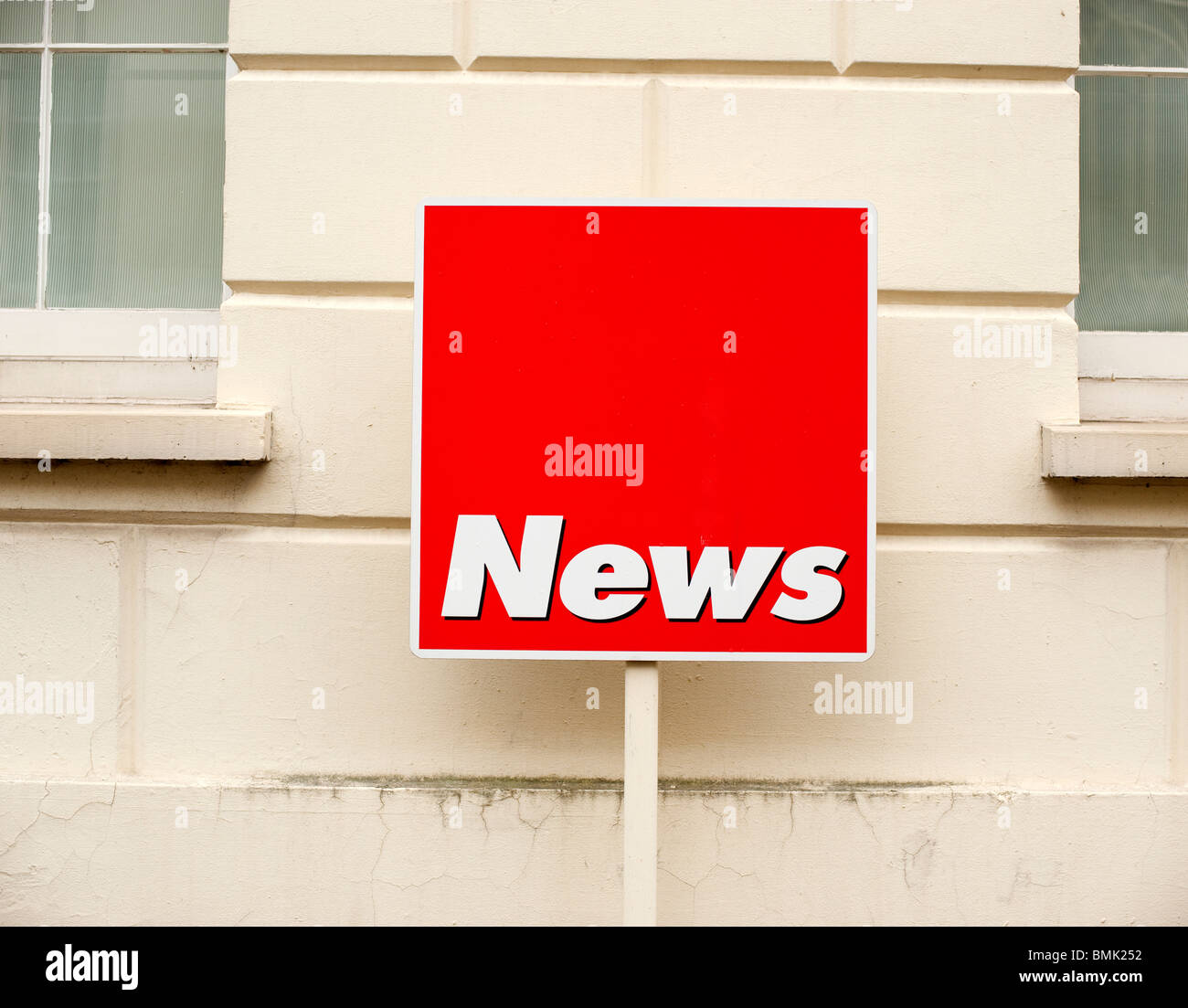 Square sign hi-res stock photography and images - Alamy