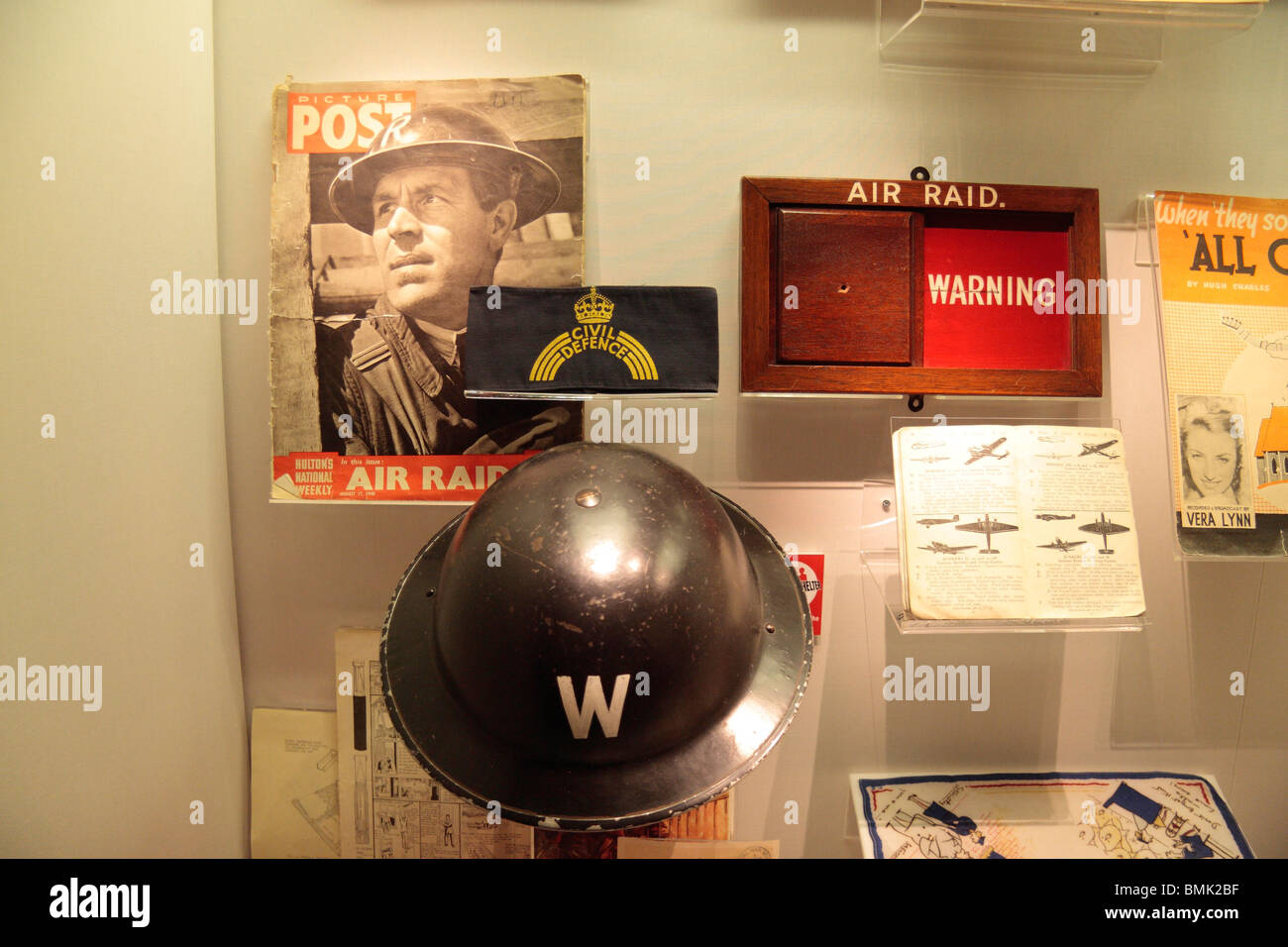 Uk air raid warden hi-res stock photography and images - Alamy