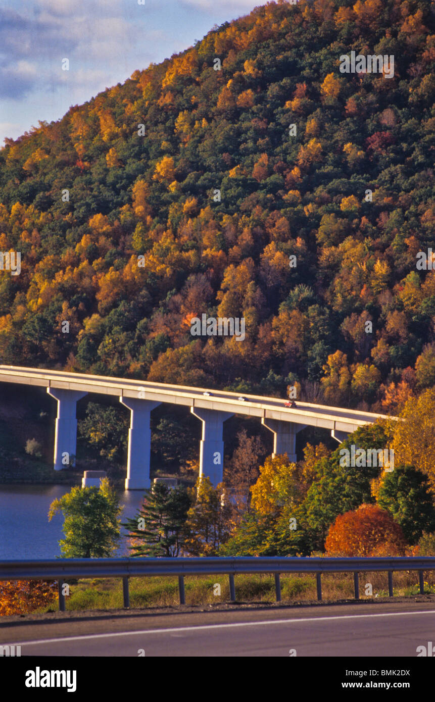 Highway bridge fall autumn mountain scenery Stock Photo - Alamy