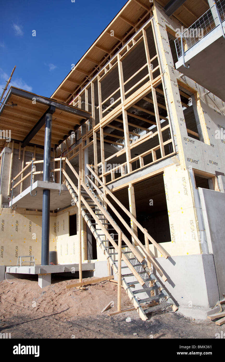 Temporary construction site wall hi-res stock photography and images ...