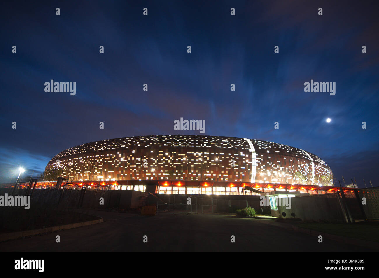 Soccer city soweto stadium hi-res stock photography and images - Alamy