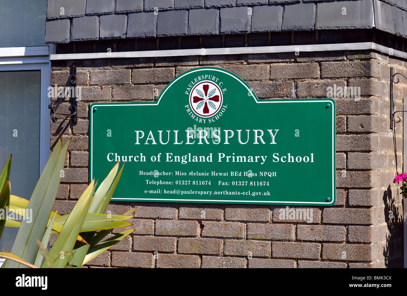 Paulerspury Primary School sign, Northamptonshire, England, UK Stock ...