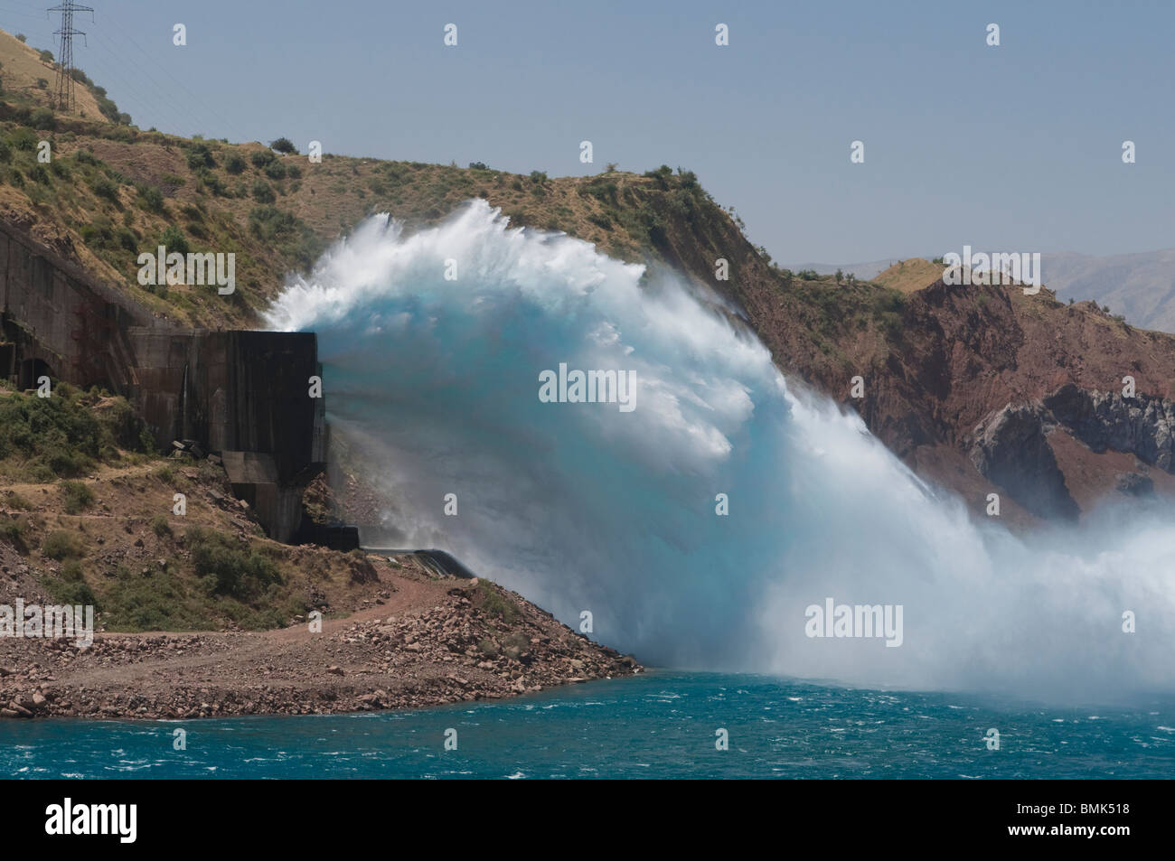 Nurek dam hi-res stock photography and images - Alamy