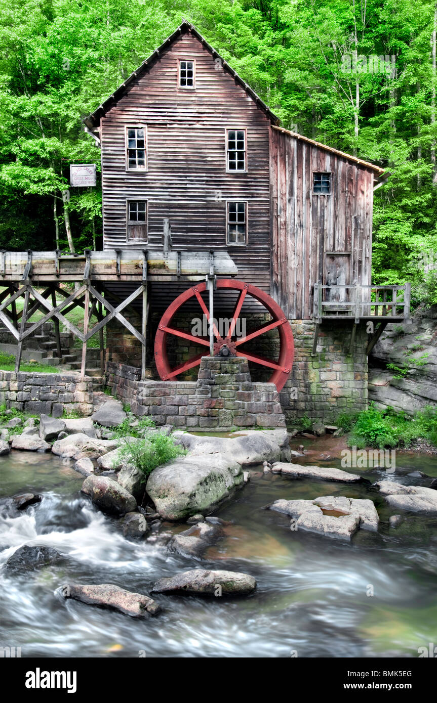 Historic grist mill grinding hi-res stock photography and images - Alamy