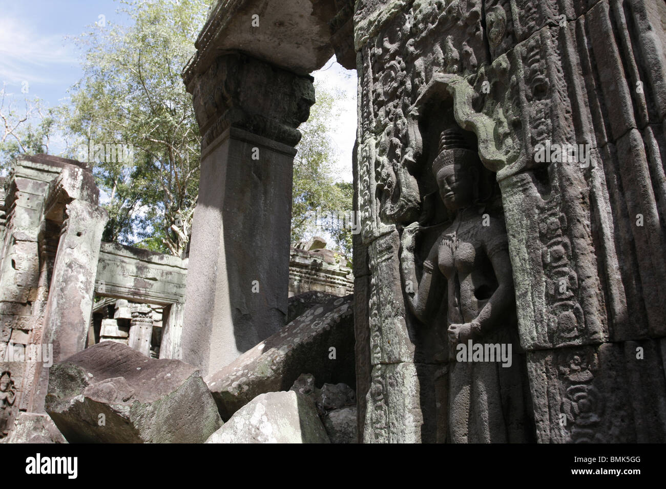 Apsara Sculpture High Resolution Stock Photography and Images - Alamy