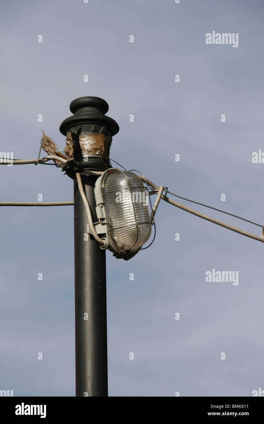 Street lighting post damaged hi-res stock photography and images - Alamy