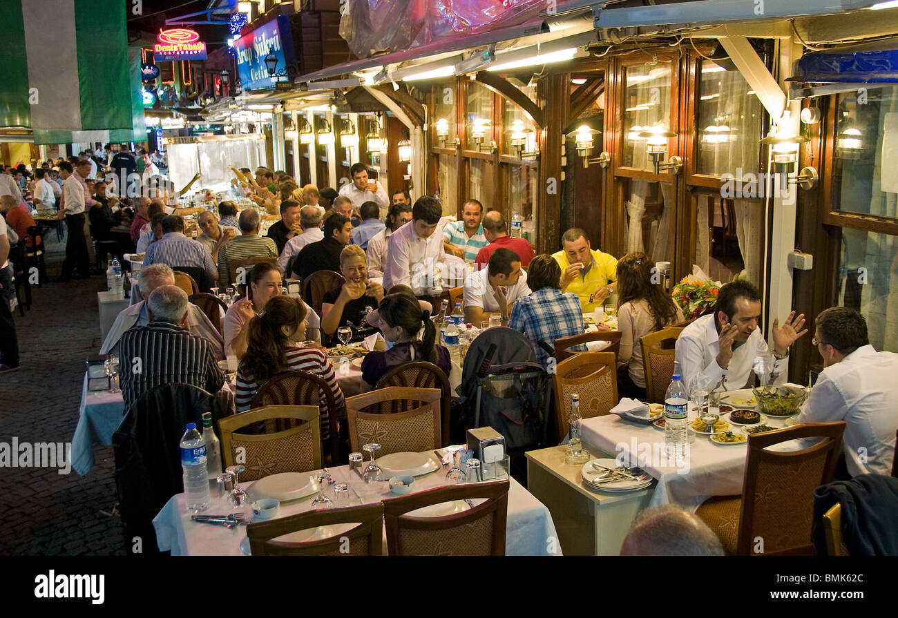 Woman turkey street hi-res stock photography and images - Alamy