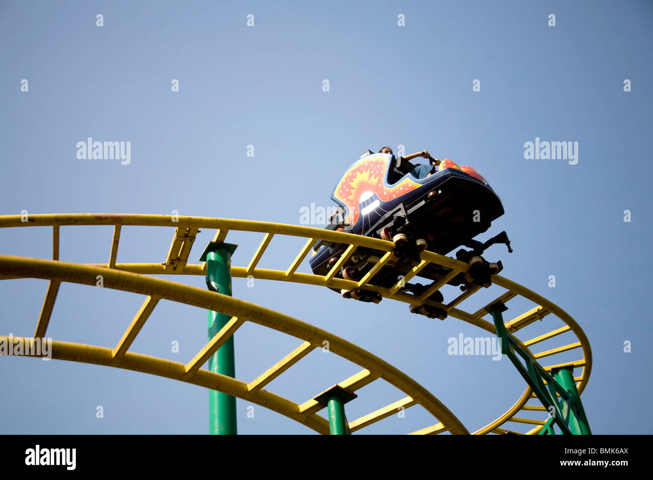 Indian amusement park rides hi-res stock photography and images - Alamy