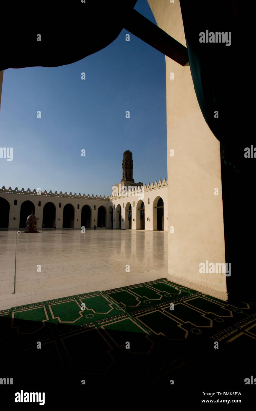Arcade along the courtyard of Al-Hakim Mosque, Cairo, Al Qahirah, Egypt ...
