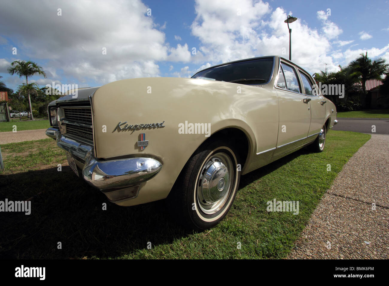 1969 1970 ht holden kingswood sedan hi-res stock photography and images ...