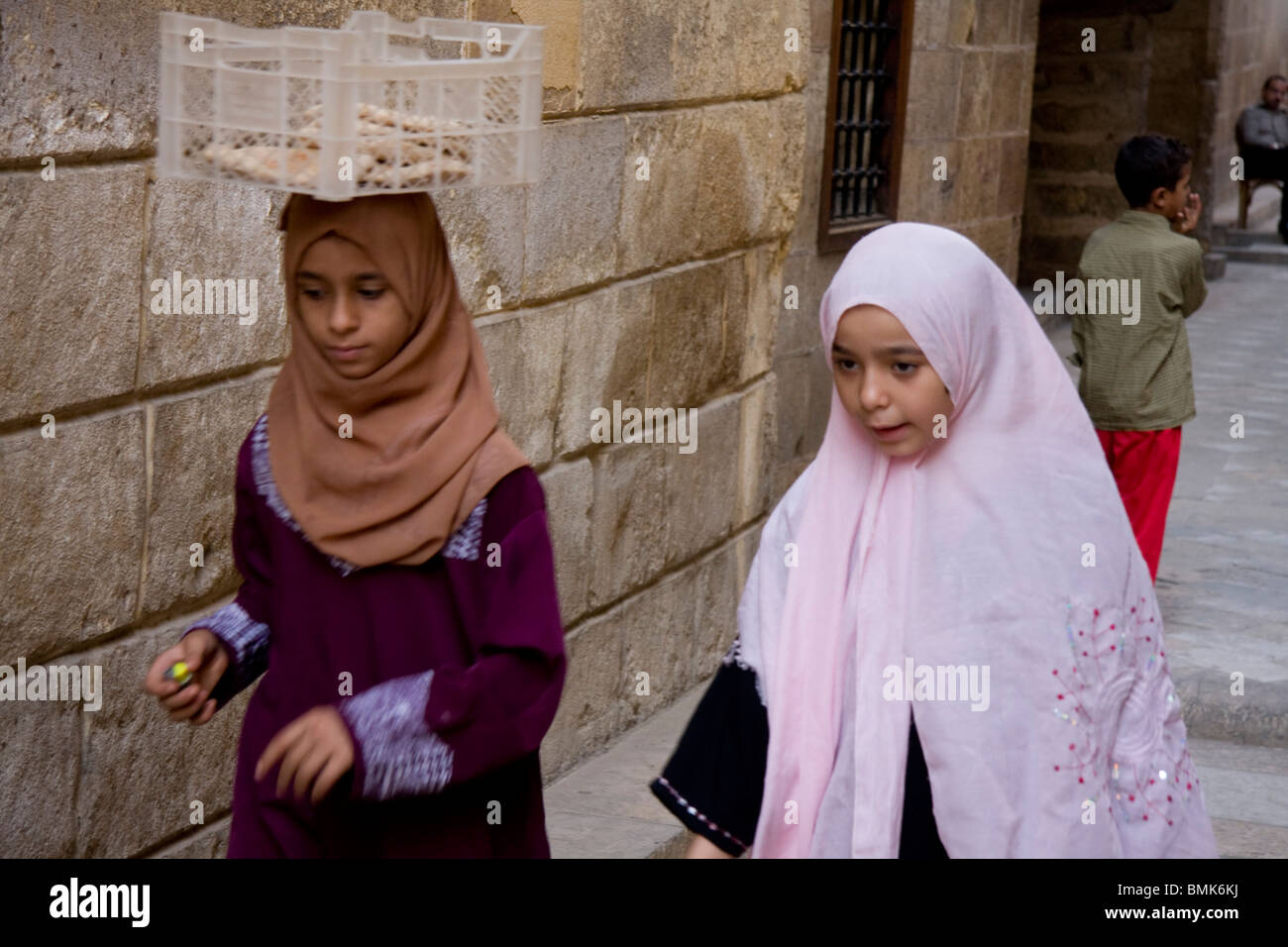 Muslim girls, Cairo, Al Qahirah, Egypt Stock Photo - Alamy
