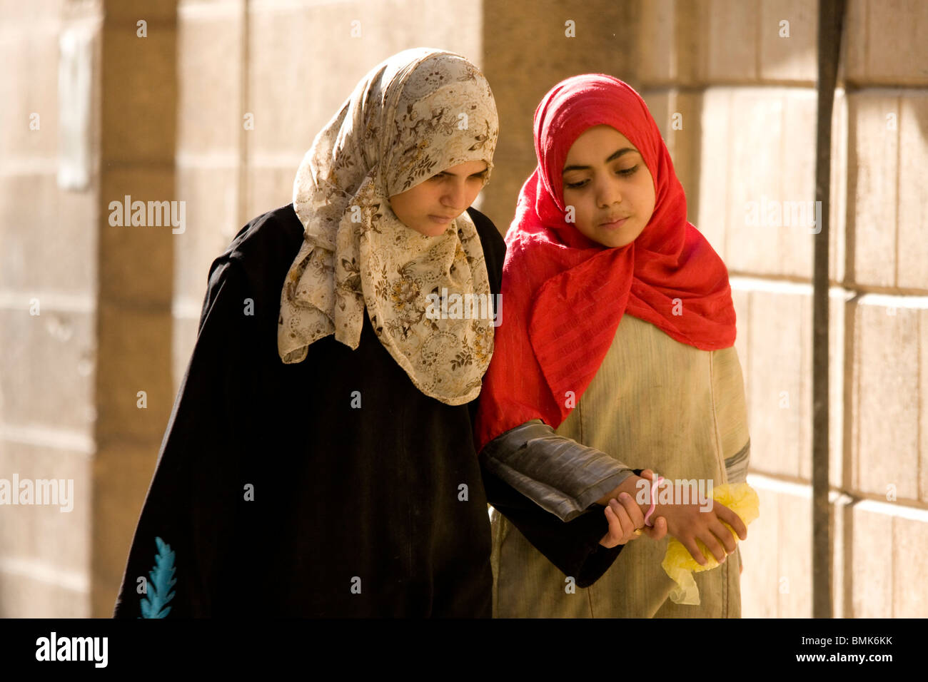 Muslim girls, Cairo, Al Qahirah, Egypt Stock Photo - Alamy