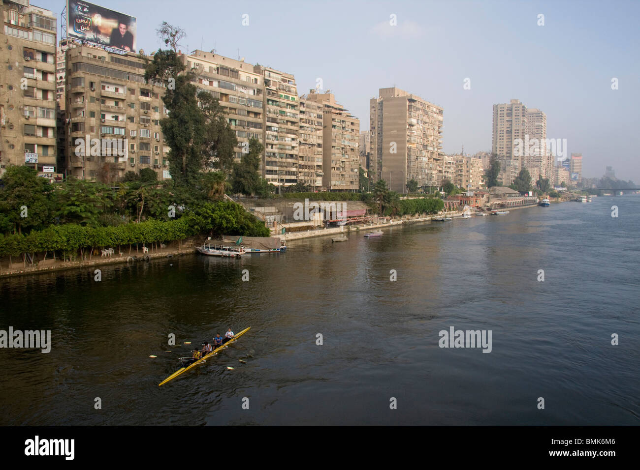 River rowing africa african hi-res stock photography and images - Alamy