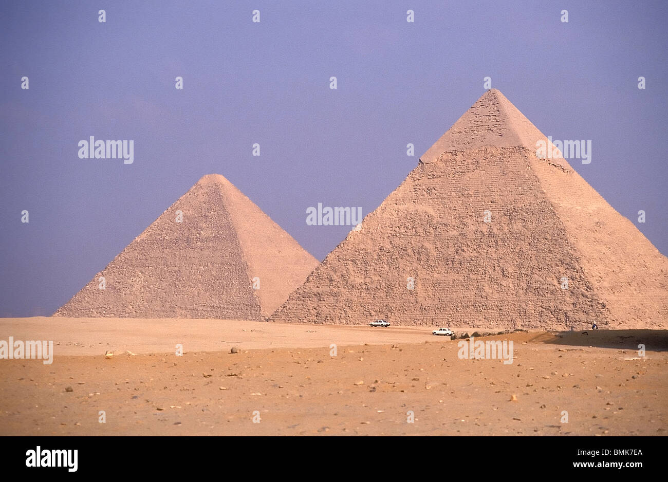 Great Pyramid of Khufu (Cheops), Pyramid of Khafre (Chephren) and ...