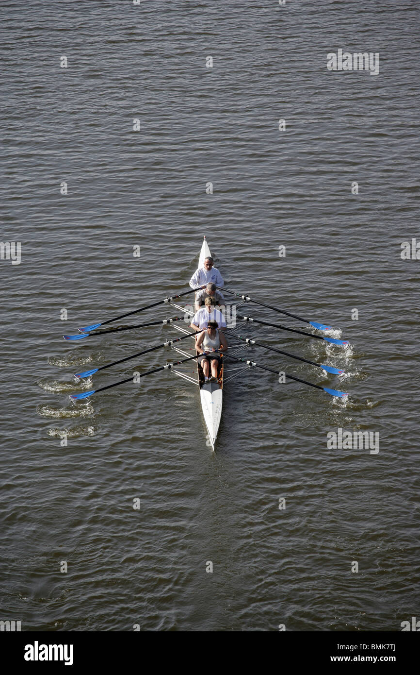 Sports n hi-res stock photography and images - Alamy