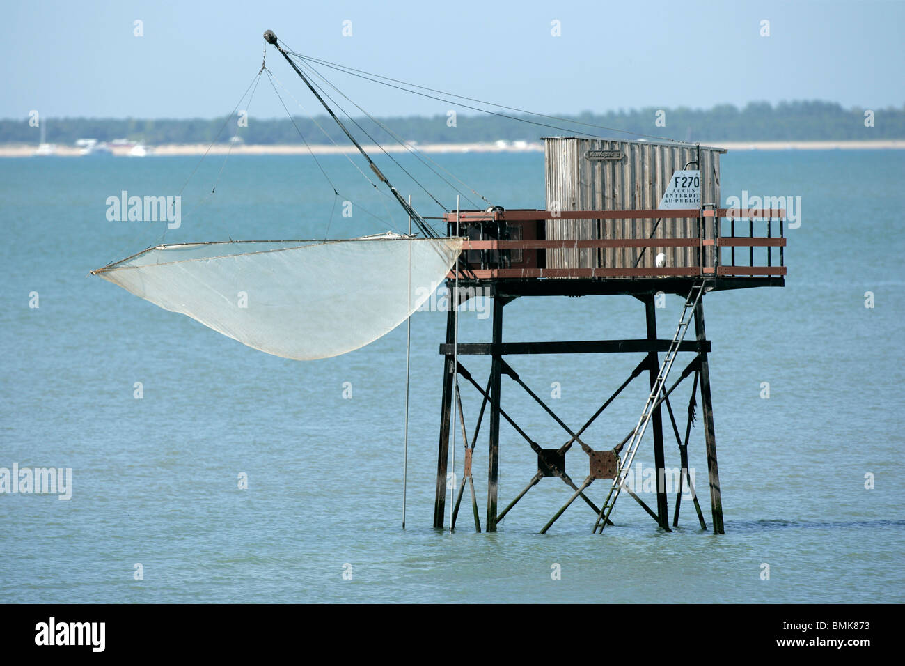 Square fishing net Stock Photo - Alamy