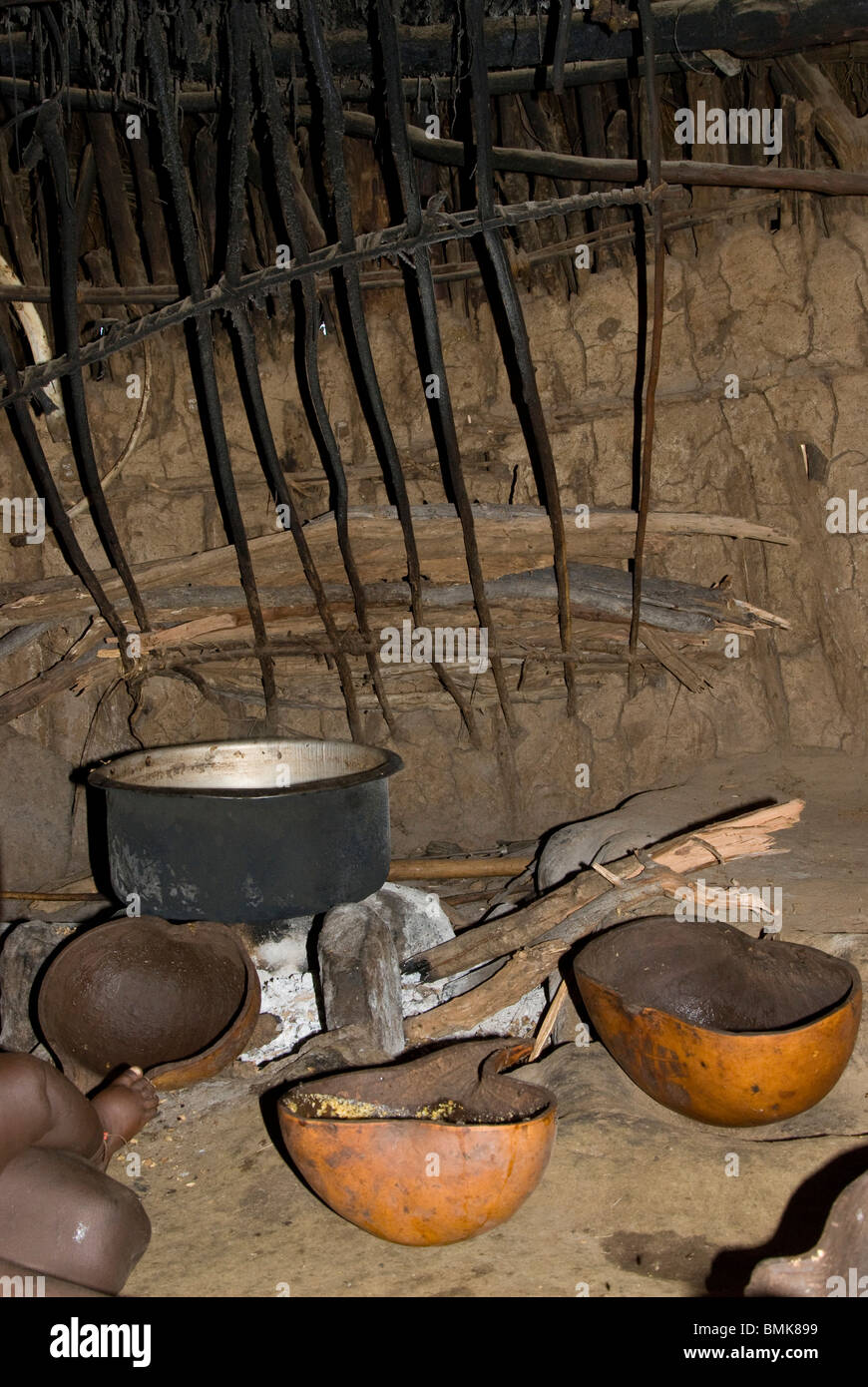 Ethiopia: Lower Omo River Basin, Gombela, community in Hamar tribal ...