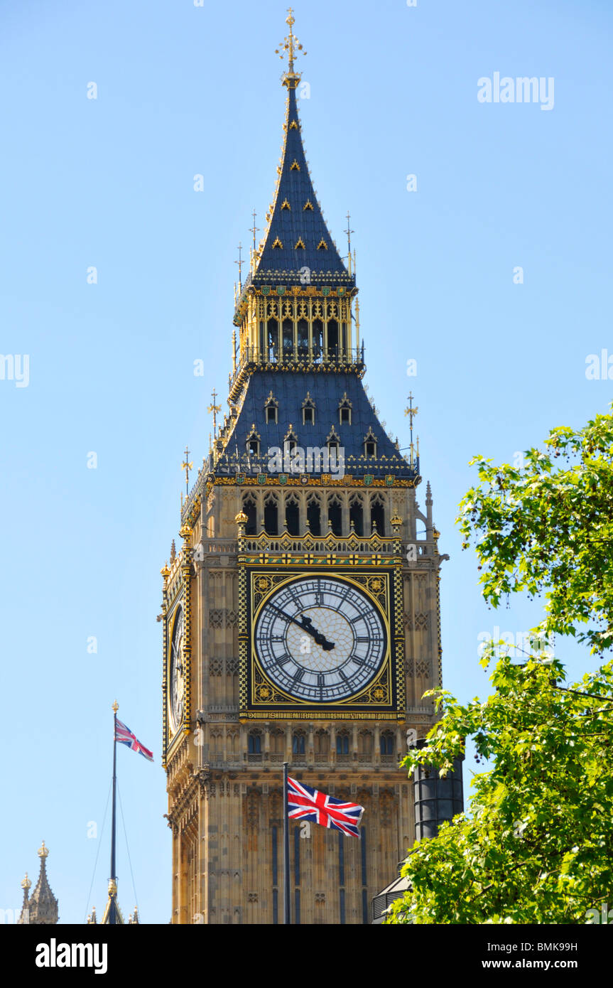 Big Ben Clock Face And Union Flag Stock Photo Alamy big-ben-clock-face-and-union-flag-stock-photo-alamy