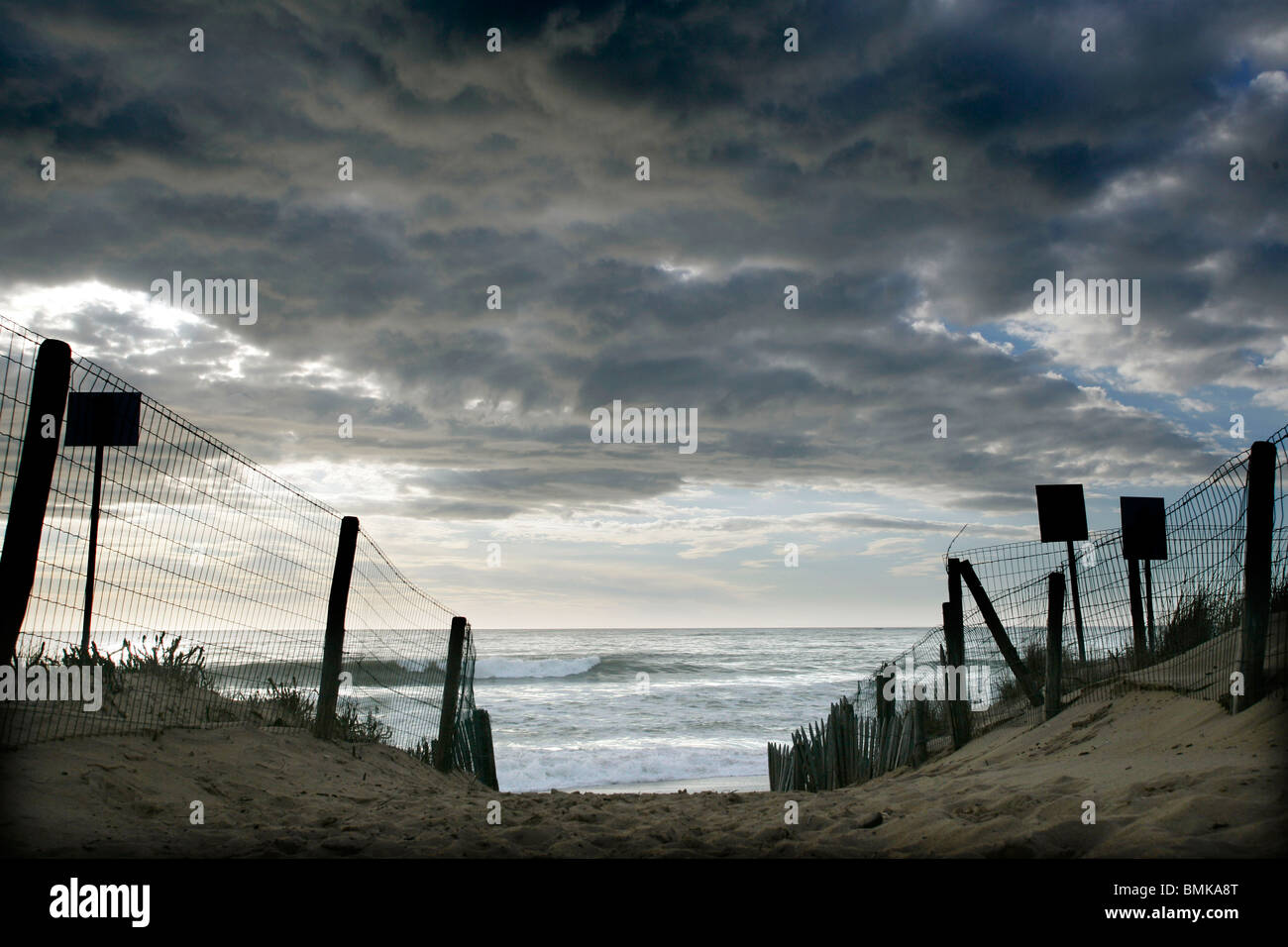 Surfing area hi-res stock photography and images - Alamy