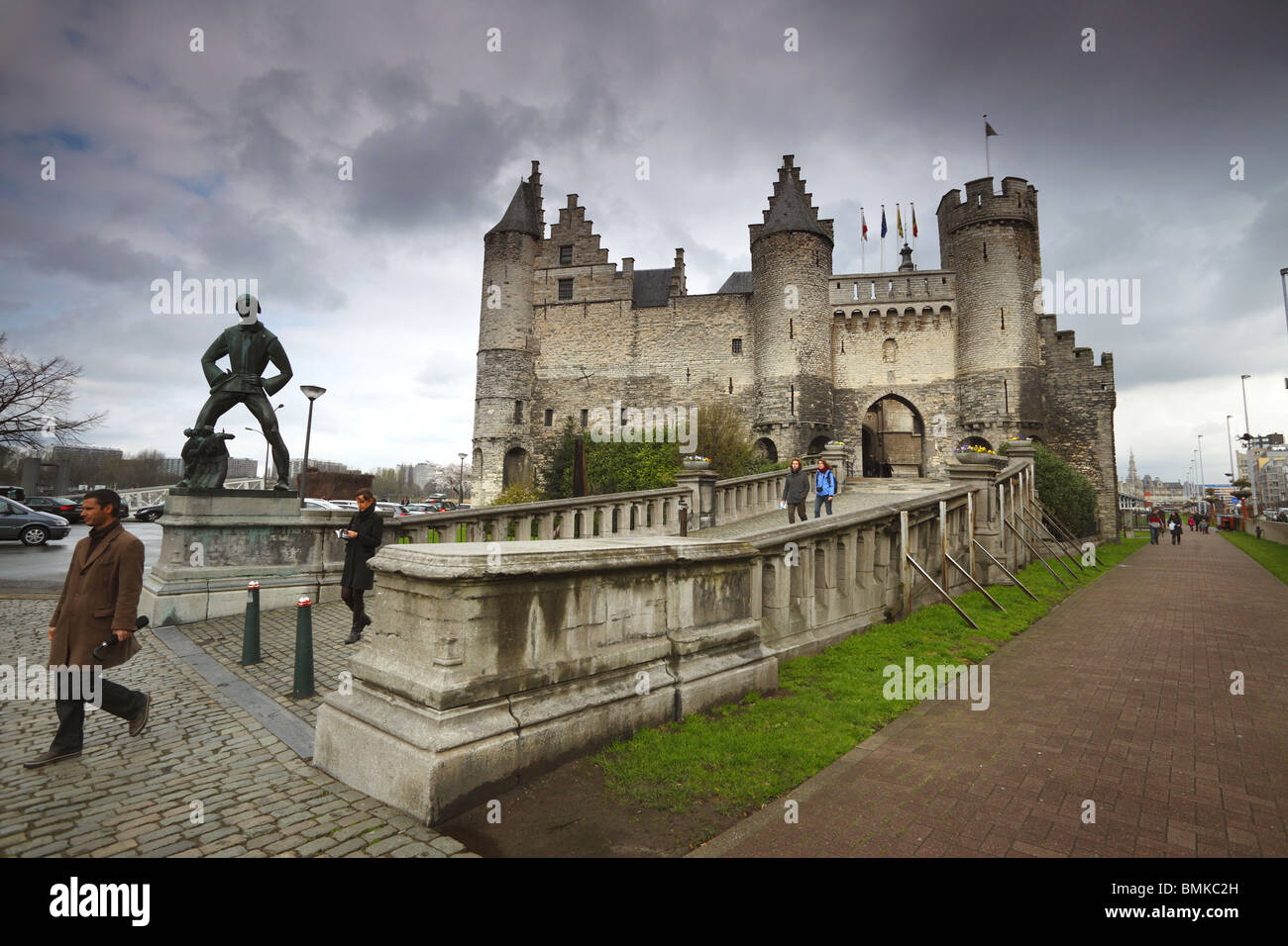 Steen castle on the waterfront at Antwerp, Belgium Stock Photo - Alamy