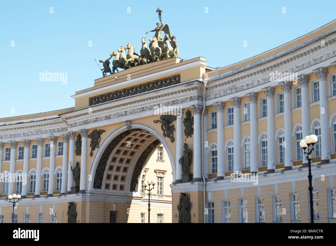 The general staff building arch hi-res stock photography and images - Alamy