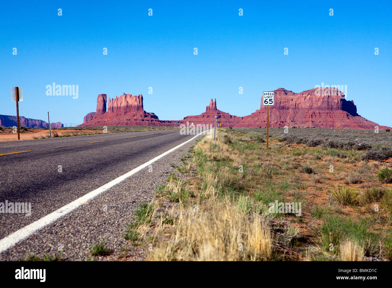 HIghway to Monument Valley Arizona Stock Photo - Alamy