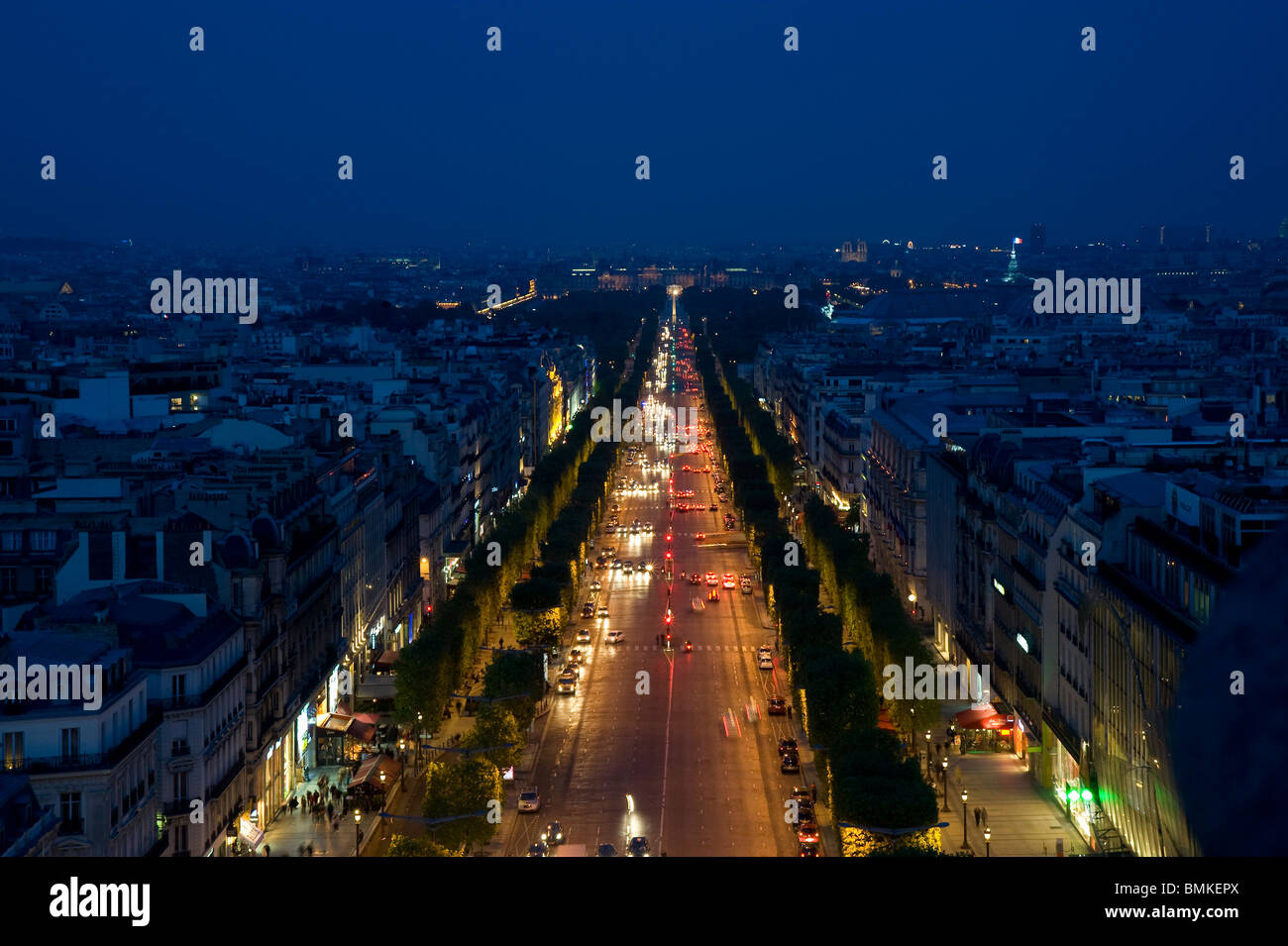 Champs elysees 75008 hi-res stock photography and images - Alamy