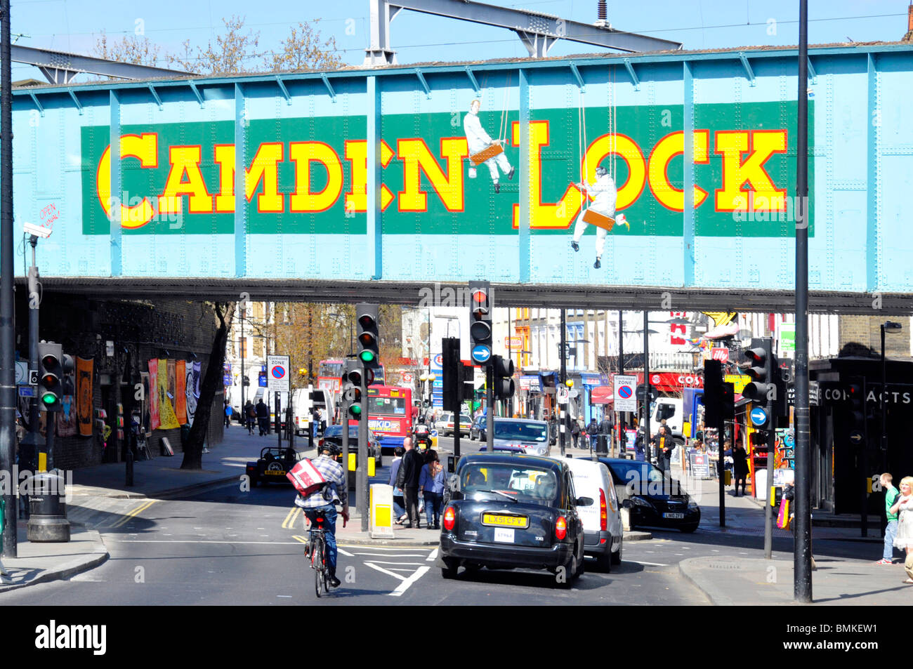 Camden Lock sign painted on bridge Stock Photo - Alamy