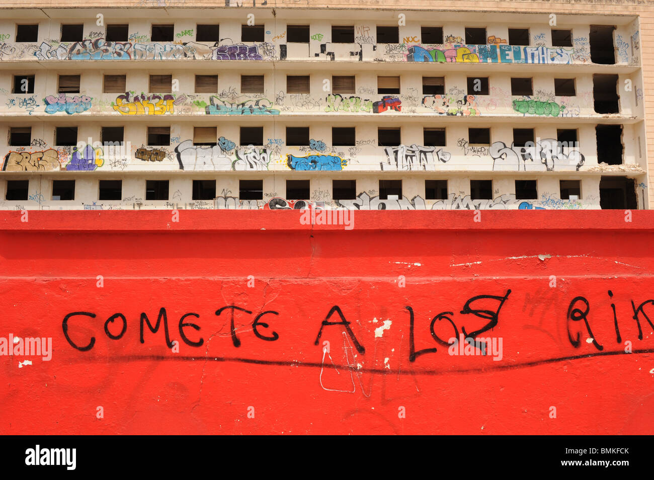 Empty towerblock hi-res stock photography and images - Alamy