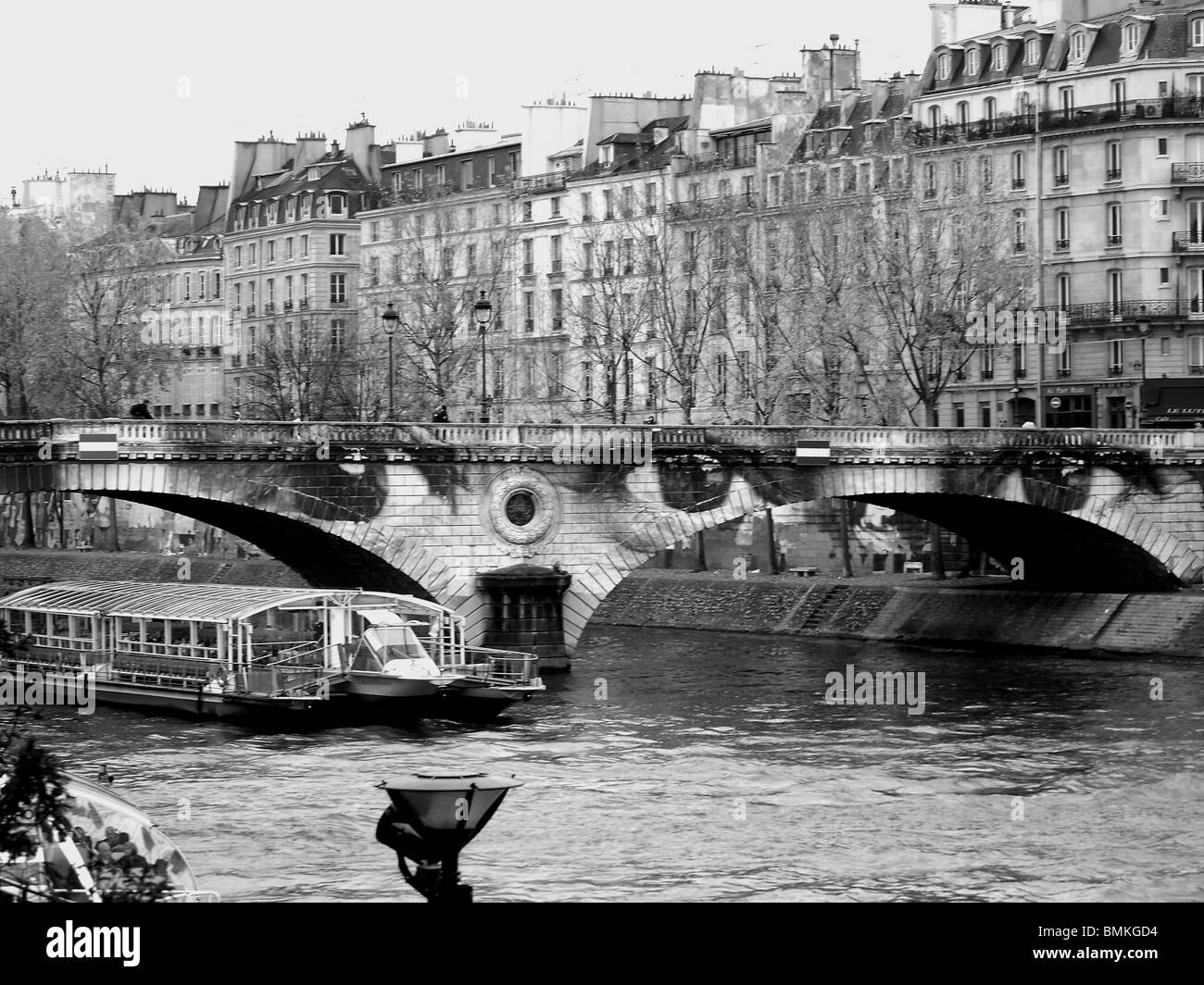 A painted bridge in Paris Stock Photo - Alamy