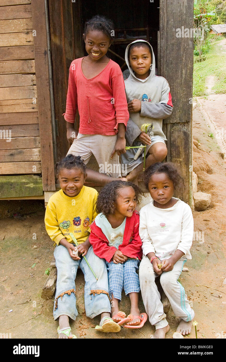Madagascar. Children outside entrance to their home Stock Photo - Alamy