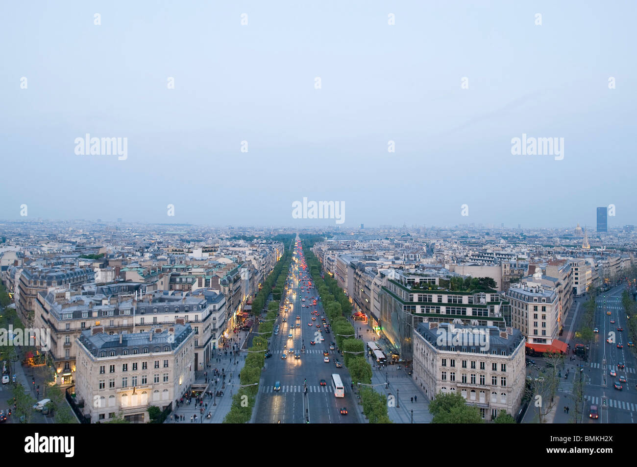 Champs elysees hi-res stock photography and images - Alamy