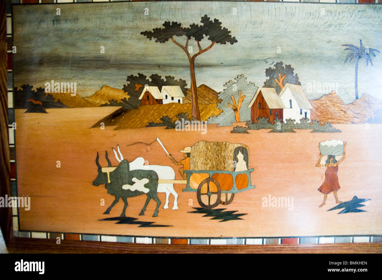 Madagascar art handicraft hi-res stock photography and images - Alamy