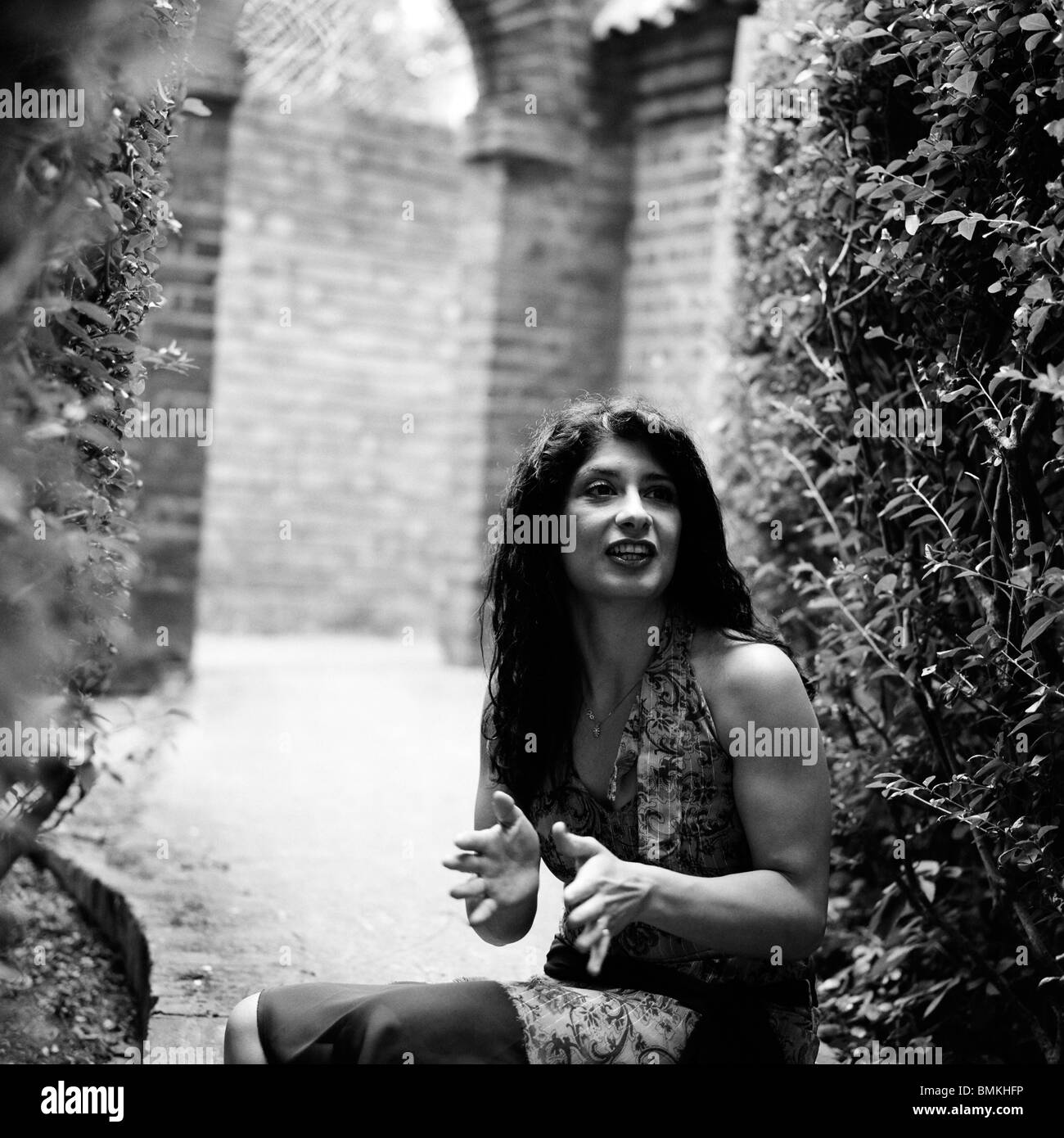 British iranian comedian hi-res stock photography and images - Alamy