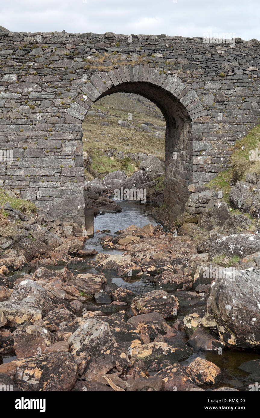 stone bridge, Healy Pass, Ireland Stock Photo - Alamy